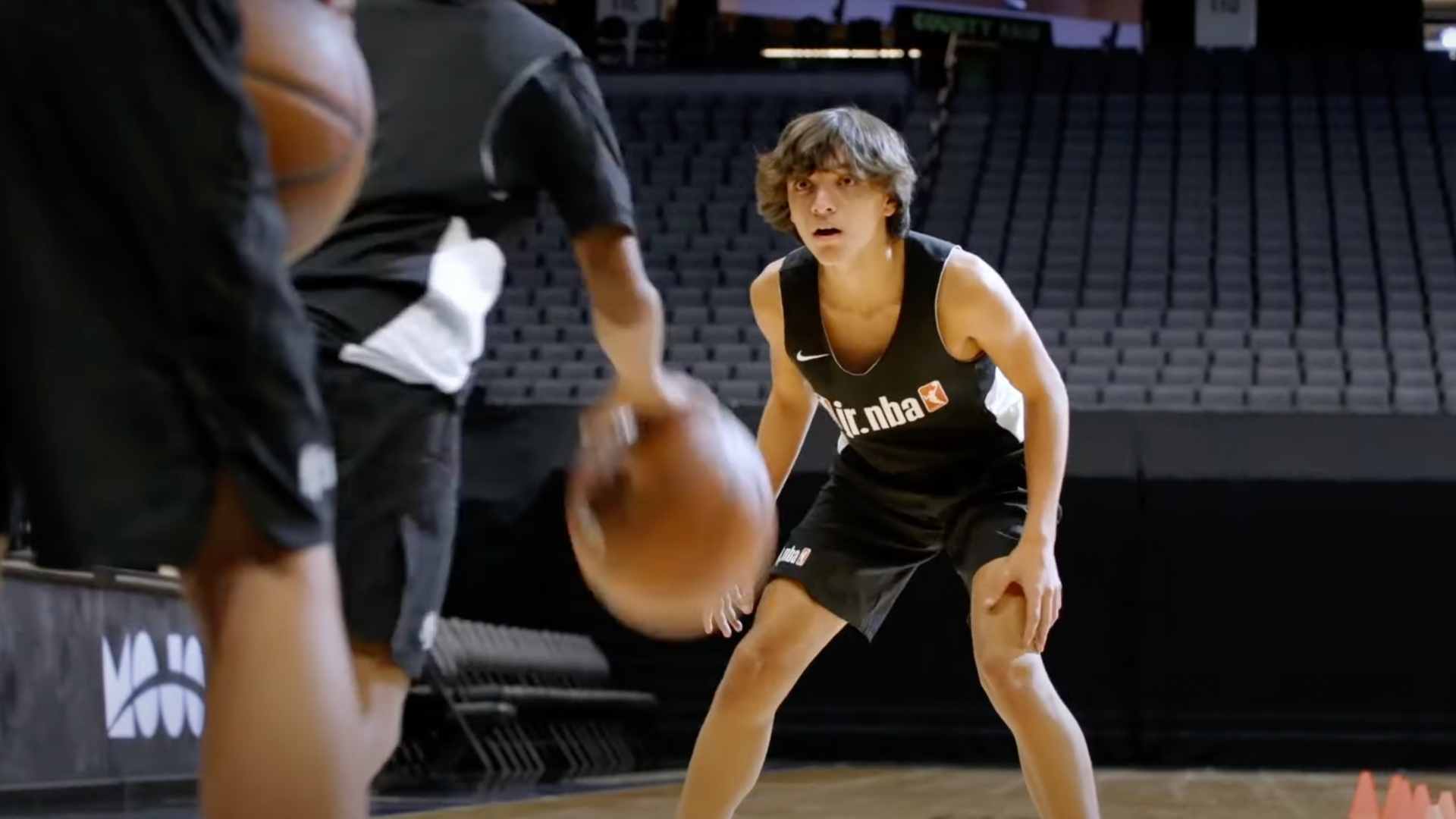 10 Best Basketball Drills For 12 Year Olds Fun Youth Basketball Drills MOJO Sports