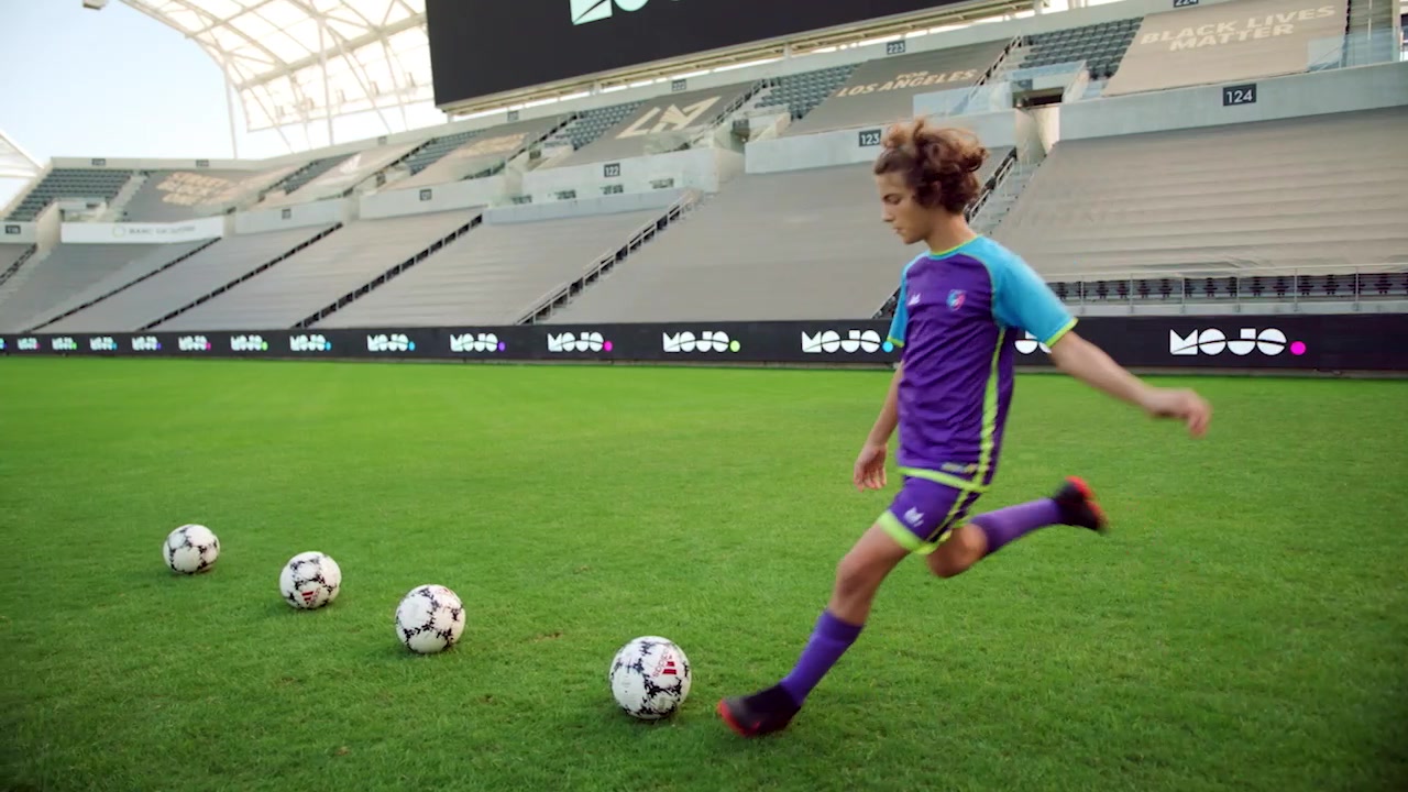 Soccer Skills 101: How to Chip the Ball | MOJO Sports