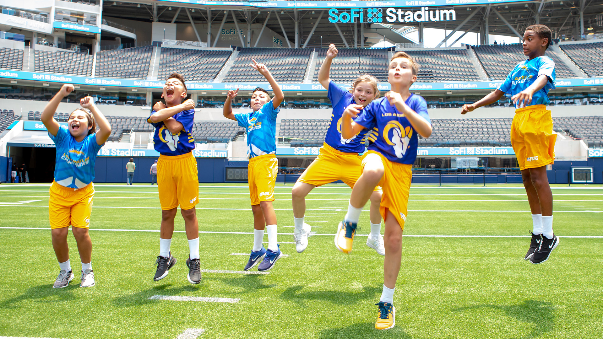 10 Best U6 Flag Football Drills | MOJO Sports