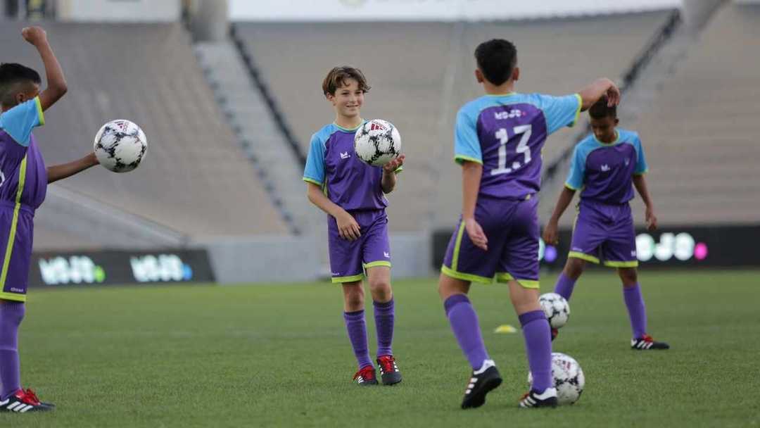 How to Do a Step Over | MOJO Sports